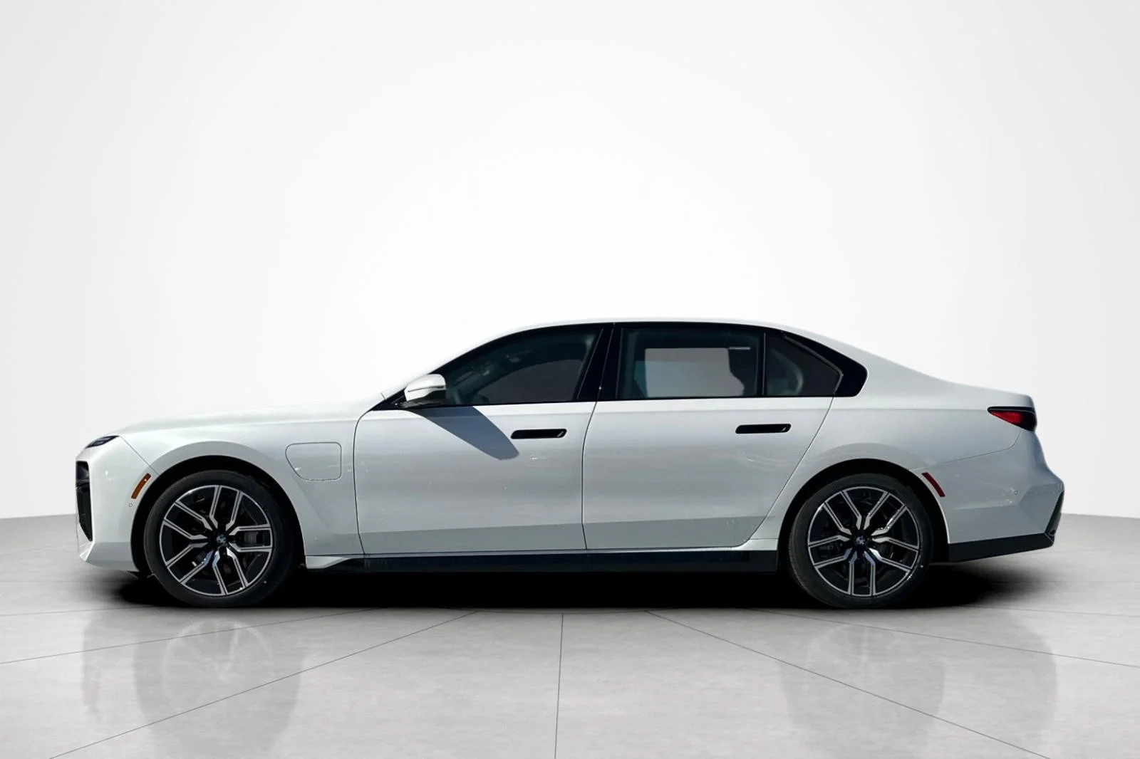 New 2026 BMW 7 Series 750e xDrive Sedan in Santa Monica #N10248 | BMW ...