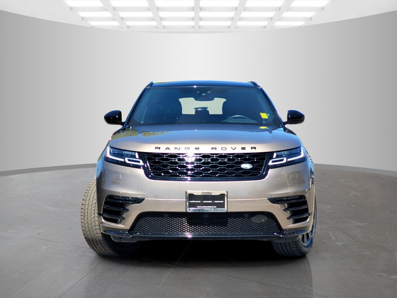 Pre-Owned 2019 Land Rover Range Rover Velar SE R-Dynamic 4D Sport ...
