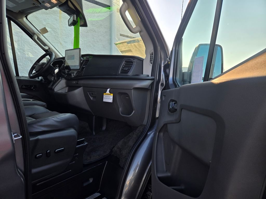 New 2026 Ford Conversion Van Explorer Trail Boss AWD #FC13156T | Dave ...