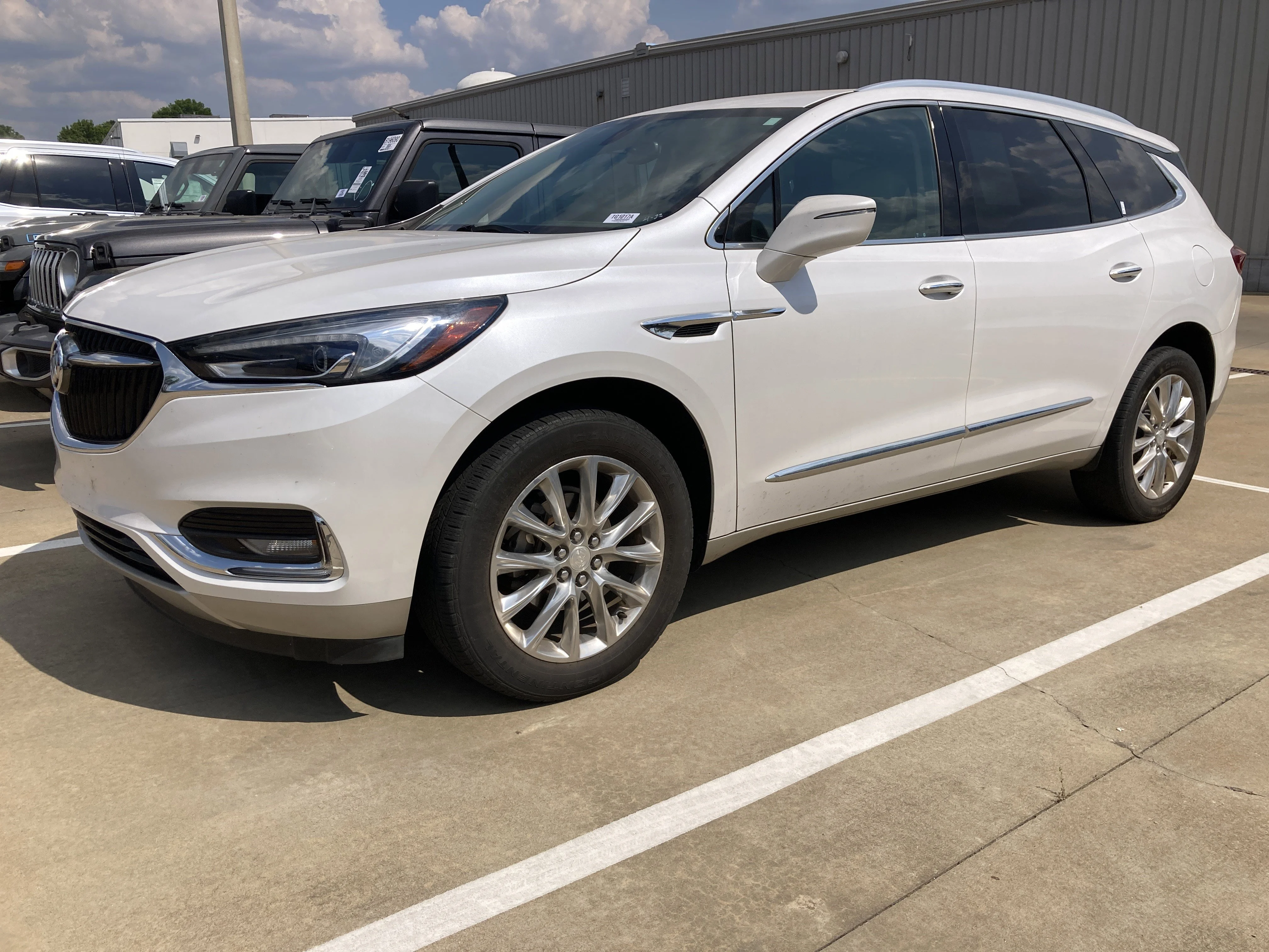 Pre-Owned 2019 Buick Enclave Essence SUV For Sale in Lagrange #TG1017A