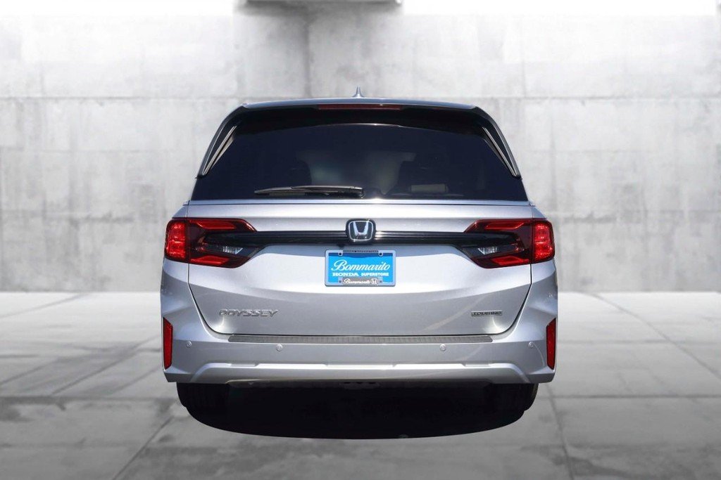 New 2026 Honda Odyssey Touring Auto Minivan in Hazelwood #H260893 ...