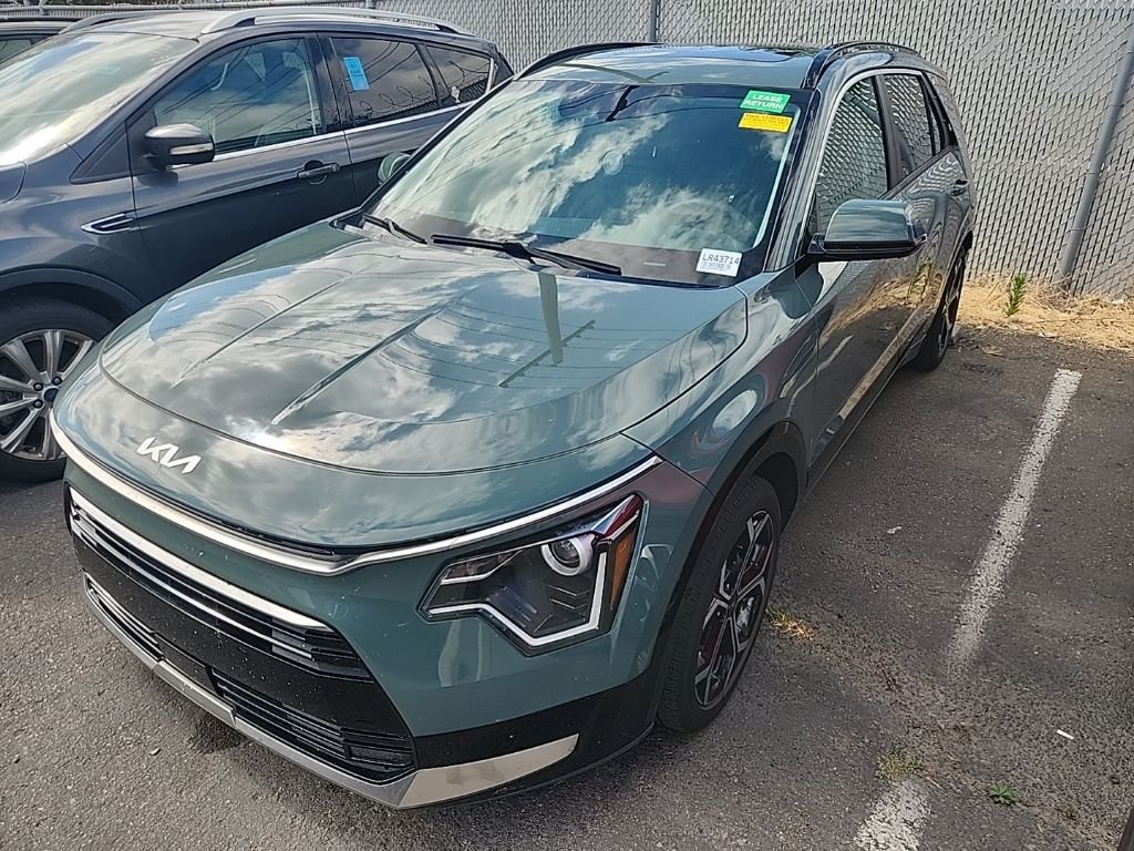 Certified Pre-Owned 2024 Kia Niro EX Touring 4D Sport Utility in San ...