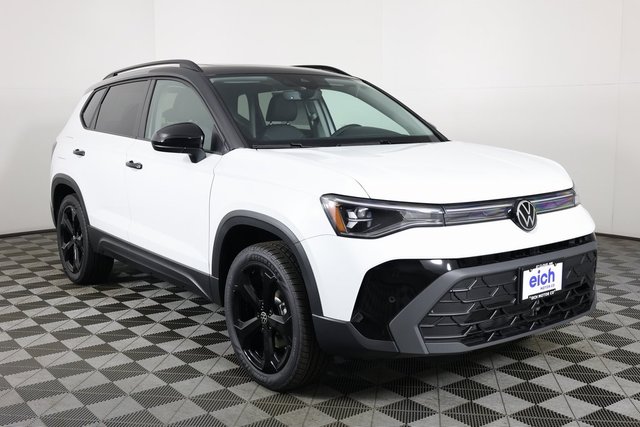 New 2025 Volkswagen Taos 1.5T SE Black 4D Sport Utility in Saint Cloud #171080 | Eich Motor Company