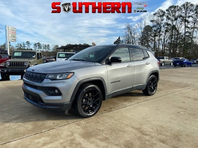 Pre-Owned 2022 Jeep Compass Altitude 4D Sport Utility in Fordyce ...