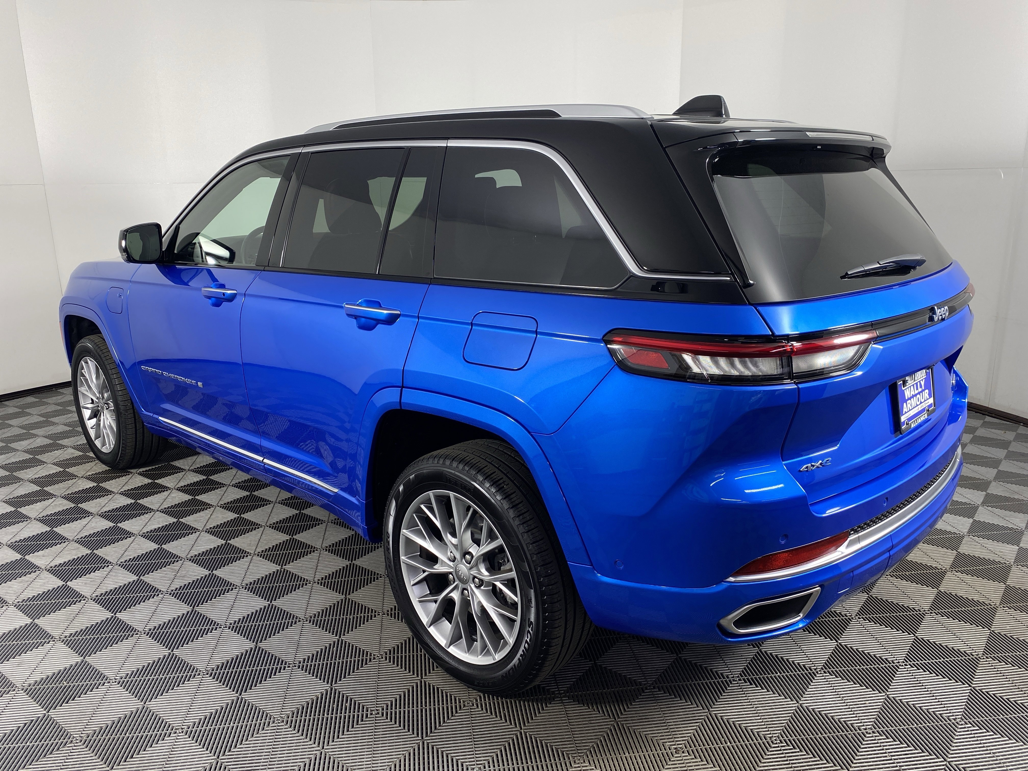 Wally Armour Used Cars