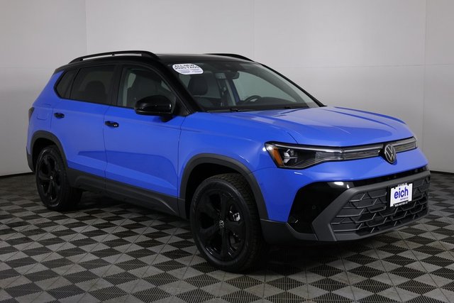 New 2025 Volkswagen Taos 1.5T SE Black 4D Sport Utility in Saint Cloud #170650 | Eich Motor Company