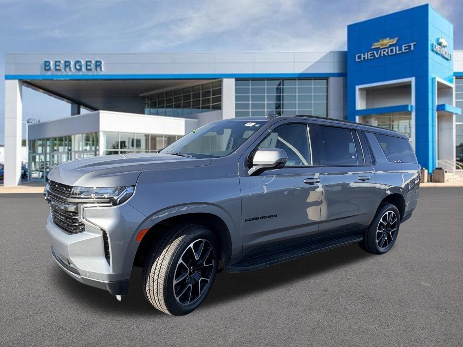 Pre-Owned 2022 Chevrolet Suburban RST SUV in Grand Rapids #26R24A ...