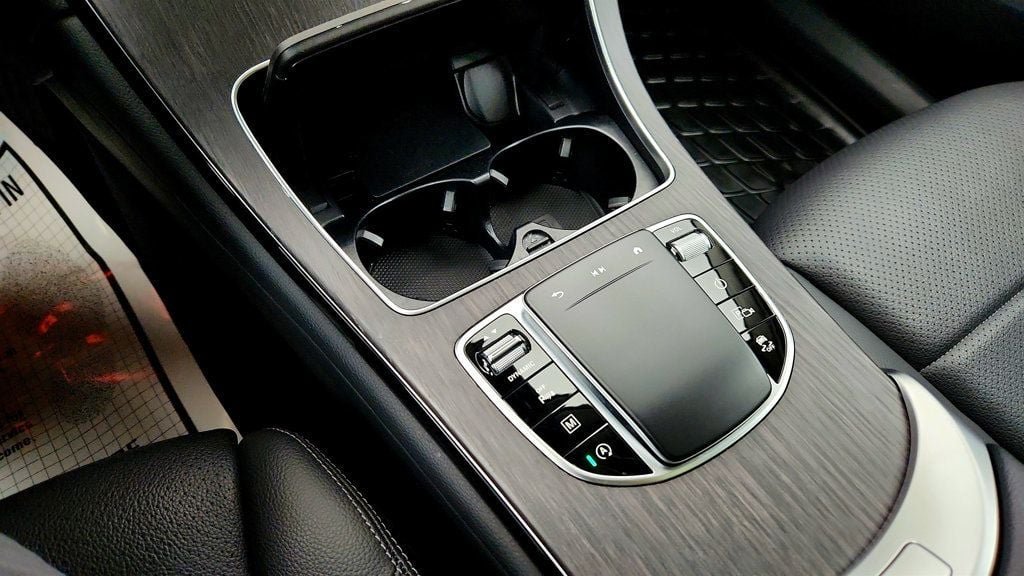 Used 2022 Mercedes-Benz GLC GLC 300 4MATIC® SUV w/ Panorama Sunroof ...