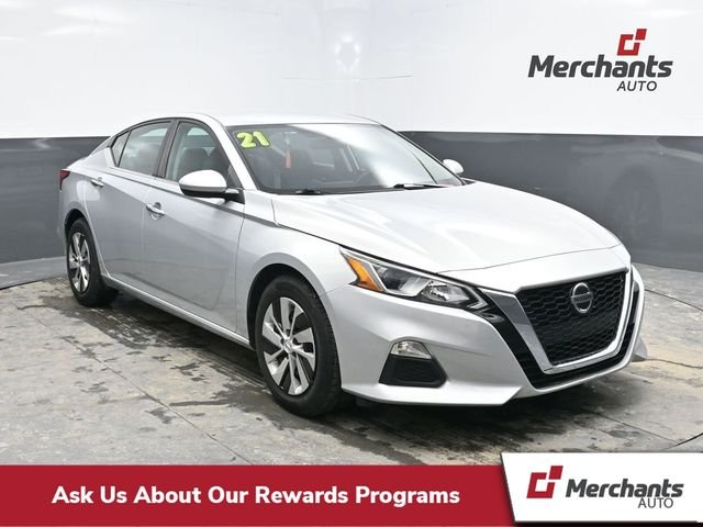 Used 2021 Nissan Altima in Hooksett #C87689L | Merchants Auto