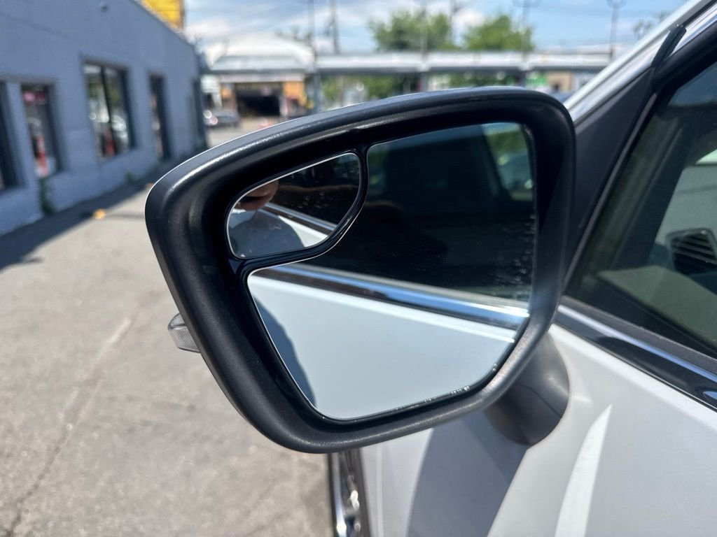 Sale: 2025 Mitsubishi Eclipse Cross JA4ATUAA0SZ005461