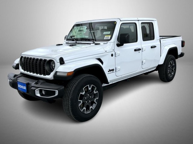 New 2026 Jeep Gladiator Sahara Crew Cab in #C260387 | Woodhouse Auto Family