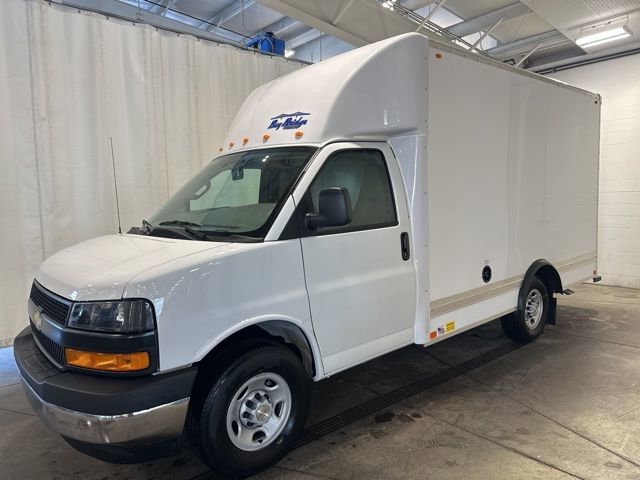 New 2025 Chevrolet Express Cutaway 3500 1WT Regular Wheelbase in ...