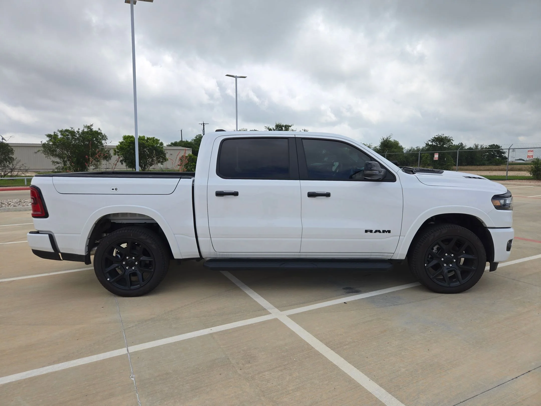 2026 RAM 1500 Laramie | CarEdge | CarEdge