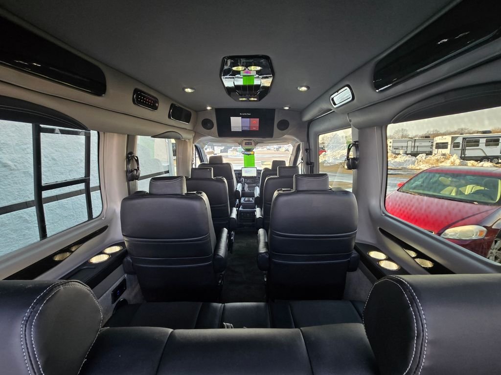 New 2026 Ford Conversion Van Explorer Trail Boss AWD #FC13156T | Dave ...