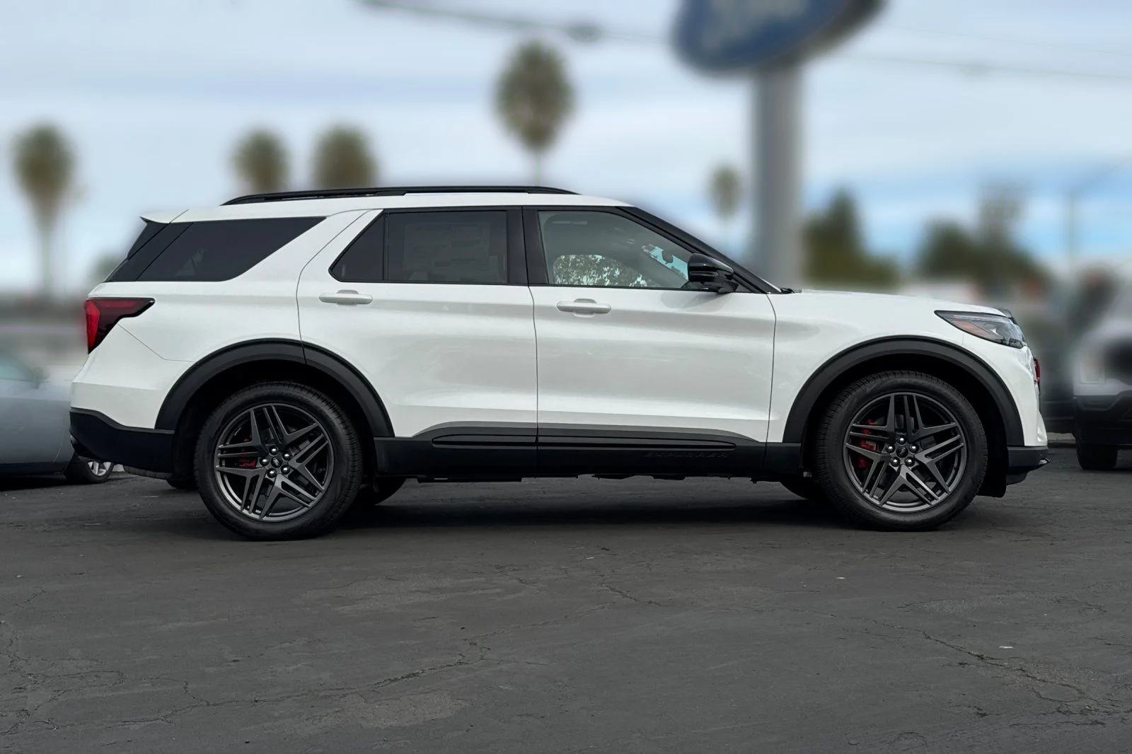 2026 Ford Explorer ST | CarEdge | CarEdge